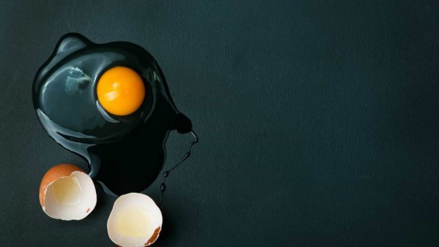 Ovo cru faz bem? É perigoso? Devemos comer ou não? - Ovo.blog.br